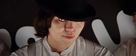 En Junio Mubi Presenta Pleasure De Ninja Thyberg Y Celebra El Mes Del Orgullo Con Varios TÍtulos