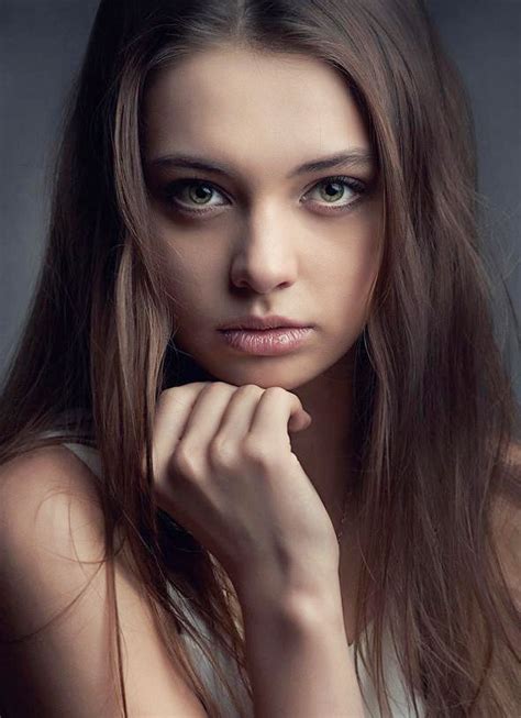 躺在沙发上的美女 刘诗诗 搞笑动图