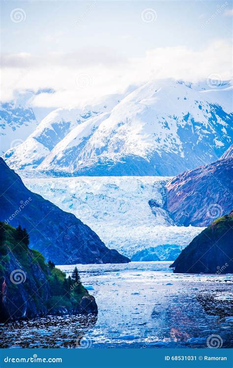 Mendenhall Glacier In Juneau Alaska Stock Image Image Of Alaska