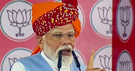 First Lok Sabha Poll Where Corrupt People Rallying Together To Stop
