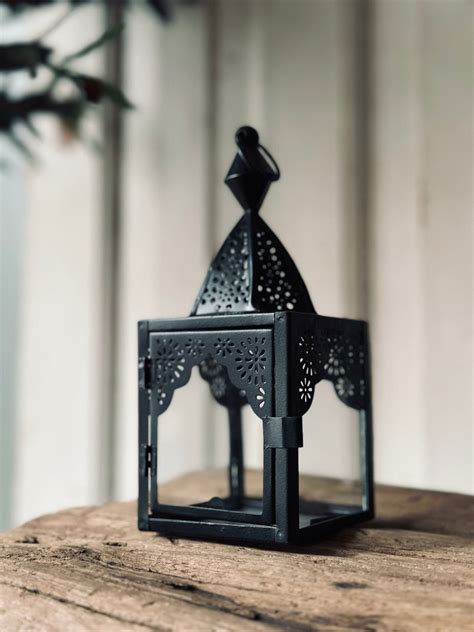 Lykta Mini Svart Elegant Design I Metall Och Glas Viamajase