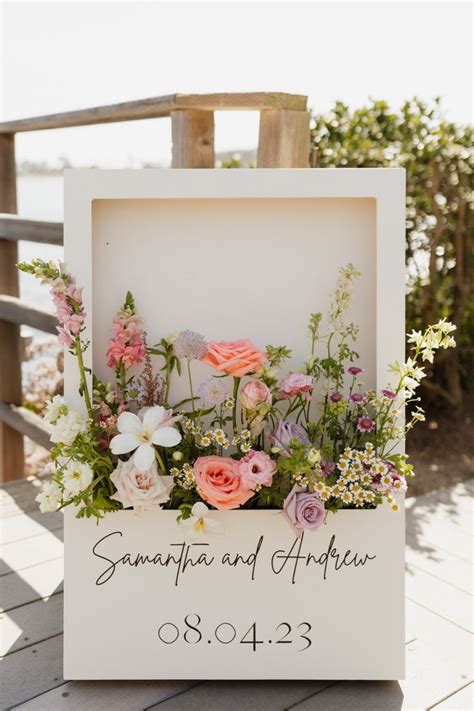 Welcome Signage For Wedding Flower Box Wedding Flowers Box Diy Wedding Decorations Floral