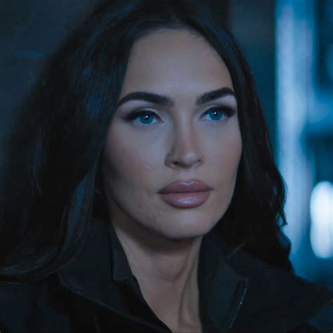 Megan Fox And Mandy Who Is Taylor Goldsmith Meet Mandy Moores New