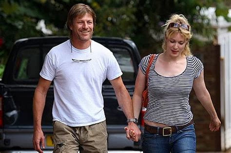 The League Of Austen Artists Sean Bean Its Bean A Good Night Sean Leaves Club Arm In Arm