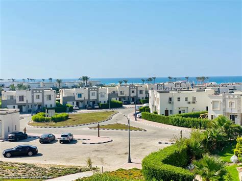 قرية أمواج الساحل الشمالي Amwaj North Coast Village الاهلي صبور