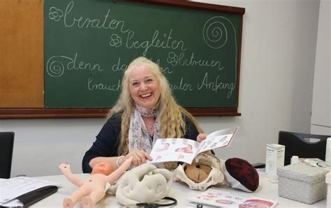 Waiblingen Hebamme Birgit Bauder Hilft Schwangeren Aus Der Ukraine Nachrichten Aus Waiblingen