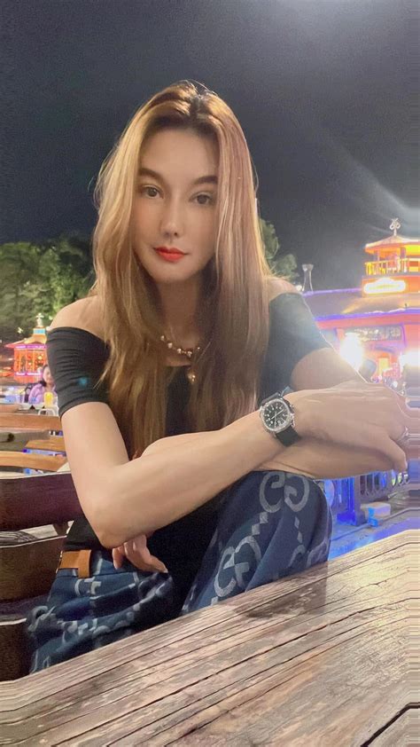 Vesperth Vesperth Added A New Photo