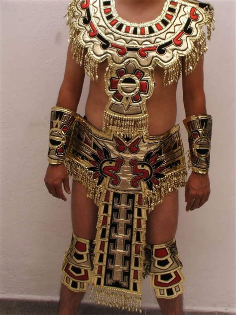 Pin De Nikki Alanna En Mardi Gras En 2024 Vestimenta Azteca Trajes