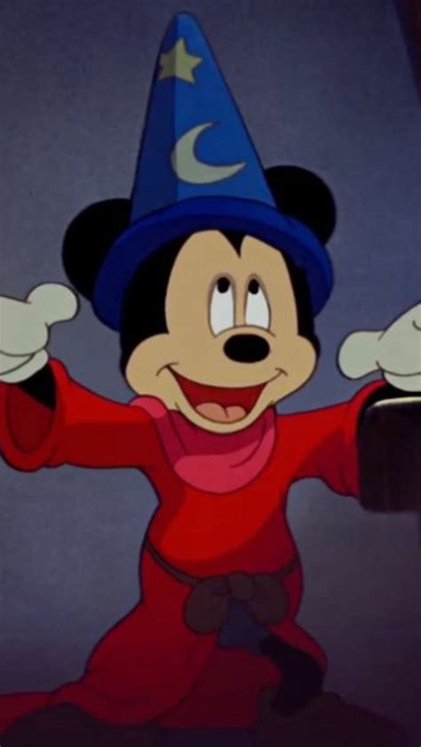 Apprentice Mickey Mickey Mouse Wallpaper Mickey Mouse And Friends Mickey Mouse