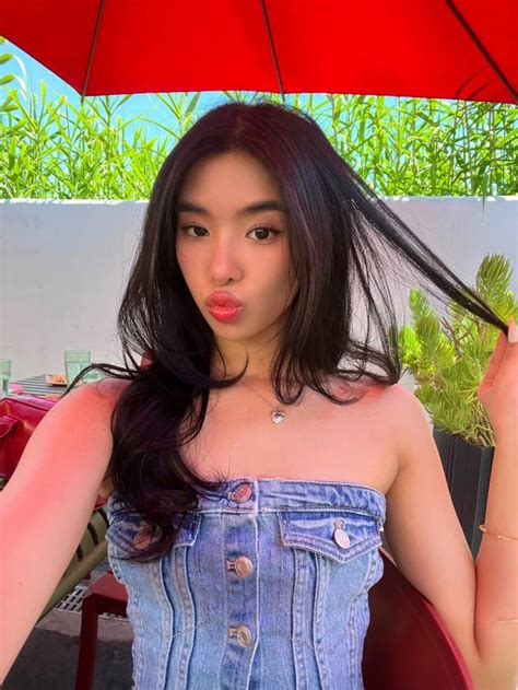 Katseye Community Posts Brunch Date Sophia Laforteza