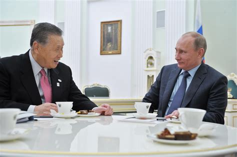 Ryugo3384頑張れトランプ大統領！ On Twitter Rt Sputnikjp プーチン大統領は安倍氏に対し、森喜朗 元首相との関係について「ヨシロウは友人であり、先輩