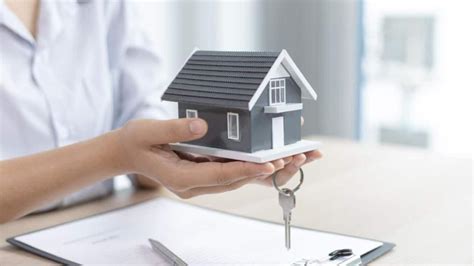 Bajaj Finance Arm Bajaj Housing Finance Files Draft Papers For Upto Rs 7 000 Crore Ipo Ashwin