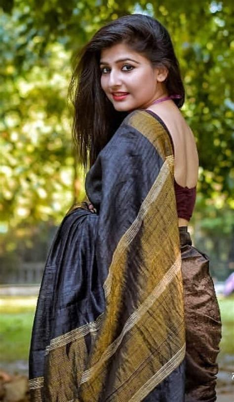 Hot Bhabhi 10 Most Beautiful Women Most Beautiful Indian Actress Beautiful Saree Cute Beauty