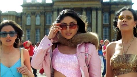 10 Absolutely Bizarre Bollywood Outfits For Women