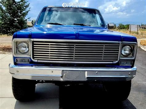 1978 Gmc K35 With 20x10 19 Hostile H108 And 35125r20 Kanati Mud Hog