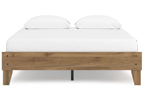 Deanlow Queen Platform Bed