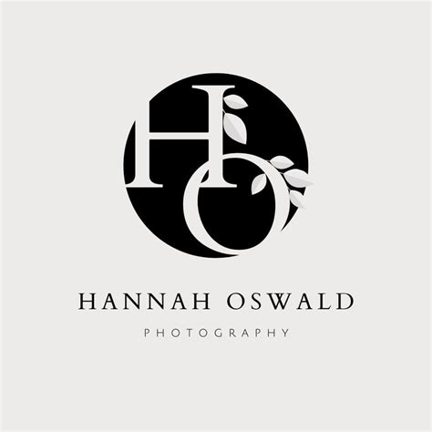 Black And White Modern Circle Photography Initials Logo Templates By Canva Initials Logo