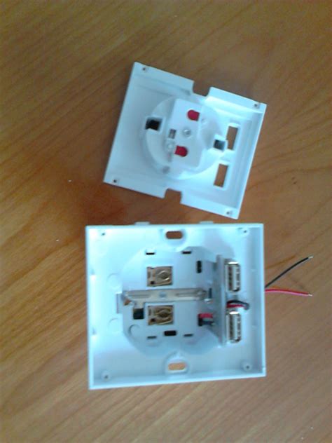 The Jeronimus Net Blog Hacking USB Power Socket