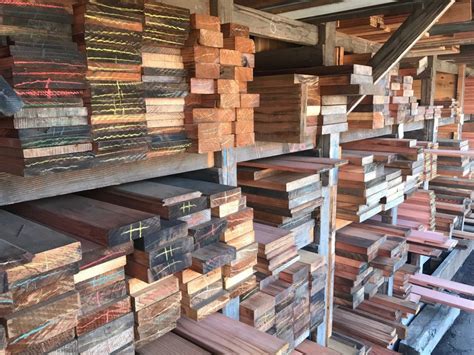Dry Redwood Lumber 1x And 2x All Heart The Lumber Baron