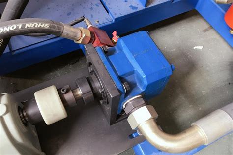 Polyurethane Foaming Machine Pu Cast Machine Manufacturer Lingxin