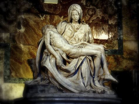 Michelangelo Pieta Wallpaper