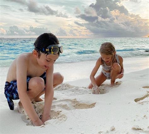 10 летний сын Дмитрия Шепелева и Жанны Фриске поделился новым видео Вокруг ТВ