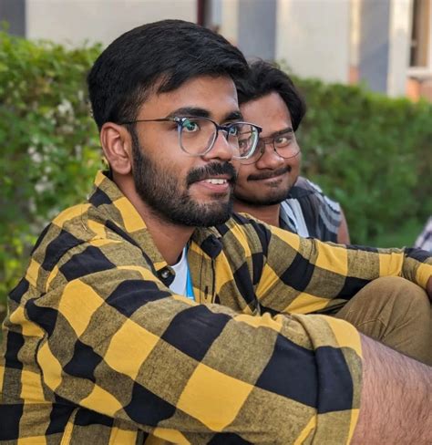 abhishek kumar on linkedin struggling to create content steal these 5 ideas 1️⃣ far past