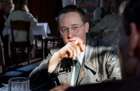 Tom Schilling Nach „brecht „nie Mehr Einen Intellektuellen Kultur