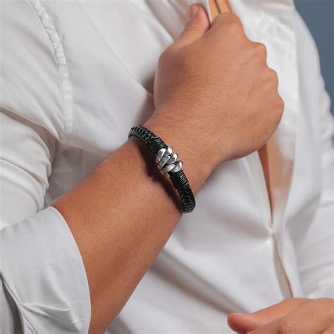Mens Jewelry Bracelets In Gold Silver And Platinum Gem Stone King Jewelry