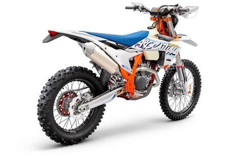 Motorrad Vergleich Gasgas Ec 500f 2025 Vs Ktm 500 Exc F Six Days 2024