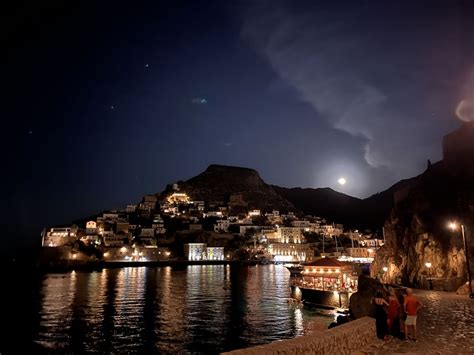 Full Moon On Hydra Smithsonian Photo Contest Smithsonian Magazine
