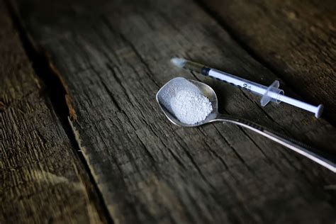 Water Pipe To Smoke Meth How To Make Methamphetamine