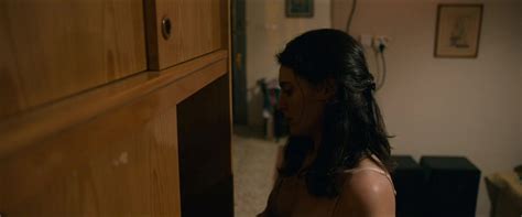 Nude Video Celebs Aslıhan Gürbüz Nude Ember 2016