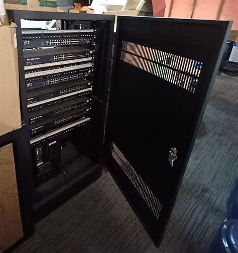 Data Rackserver Rack Computers And Tech Office And Business Technology On Carousell