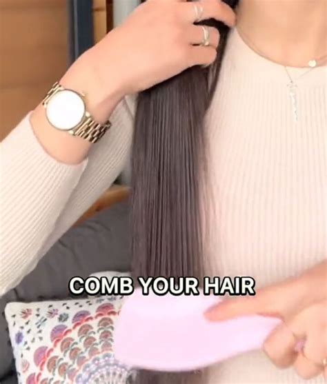 Heatless Curls By Putting Socks In Your Hair Upstyle