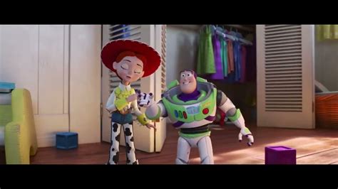 토이스토리4 Scene6 우디를 위로해주는 친구들 Youtube