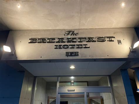 【コスパ最強】新婚旅行で宿泊したthe Breakfast Hotel Porto石垣島を紹介！ ゆずまる夫婦の「やってみた」