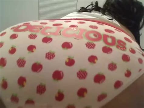 Delicious Farts Video Thisvid Com