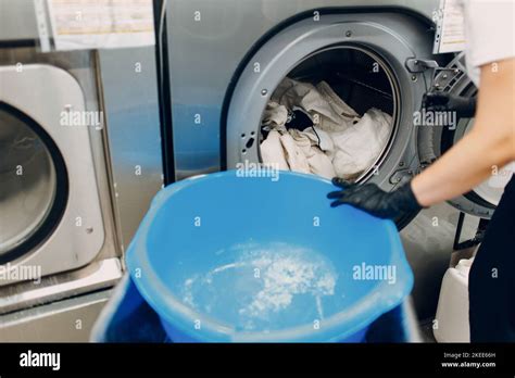 Dry Cleaning Put In Washing Machine Clothes Clean Cloth Chemical
