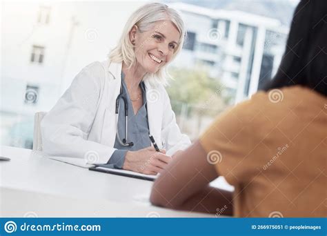 Im Glad To Hear Youre Feeling Good A Doctor Having A Consultation With