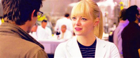 Gwen Stacy Gif Find Share On Giphy