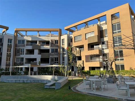 بنت هاوس Penthouse فيو رائع 324 م كمبوند جراندا لايف الشروق Shorouk