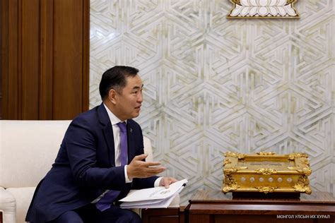 Ашигт малтмалын тухай хуульд нэмэлт өөрчлөлт оруулах тухай хуулийн төслийг өргөн мэдүүлэв