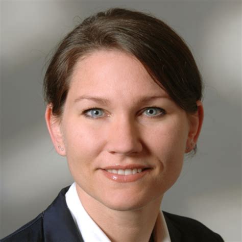 Daniela Schuster Assistentin Der Geschäftsführung Heico Holding