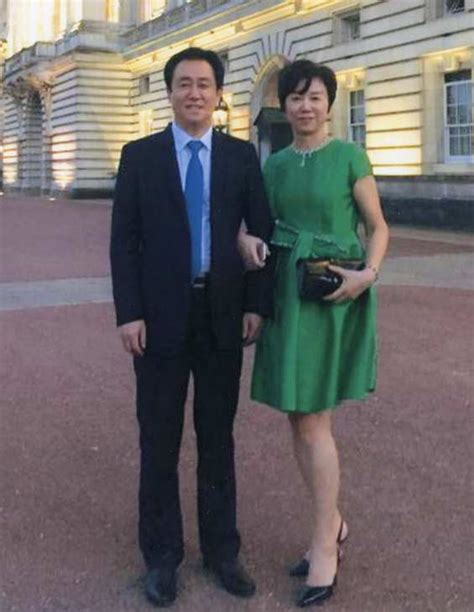 许家印背后的女人首曝光，身家210亿默不吭声35年恒大许家印 智通财经网