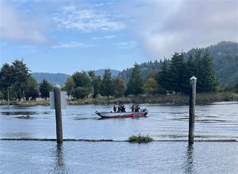 Riverfront Lot With Rexall Airbus 36ft Property Rentals Florence