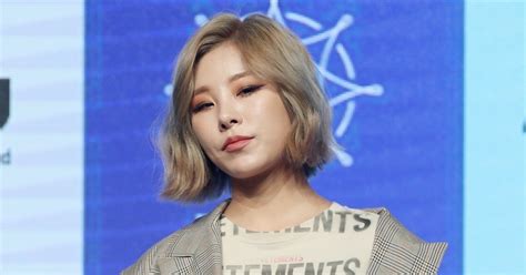 포토]휘인 치명적 눈빛 발사