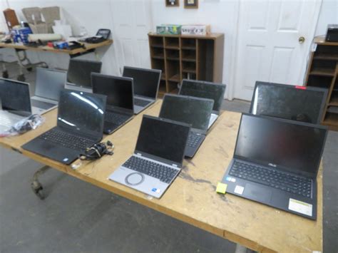 11 assorted laptop no operating system dell hp toshiba 11 x