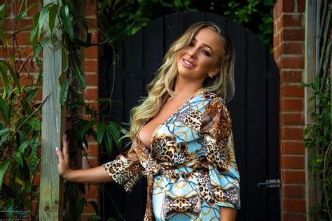 Beth Morgan Lets Go Outside Beth Morgan Lets Go Outside Porn Pic