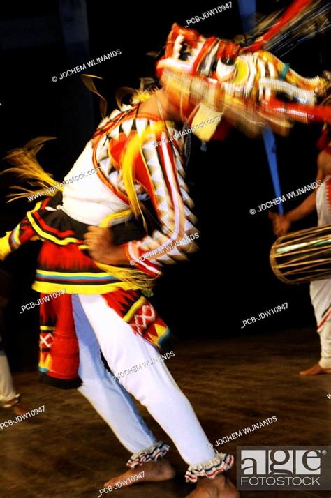 Kandy Dance Show Of Traditional Dancers In The Kandyan Cultural Centre Stock Photo Picture